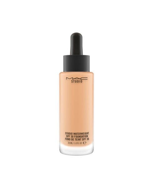 MAC Studio Waterweight SPF 30 Foundation NC30 30 ml - £26.75