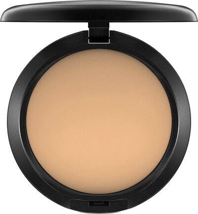 MAC Studio Fix Powder Plus Foundation NW30 15 g - £27.75